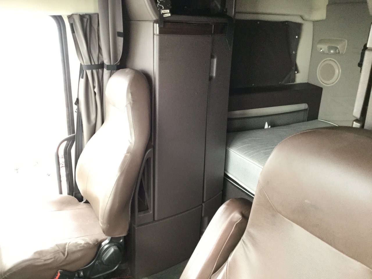 Volvo VNL Cabinets for Sale