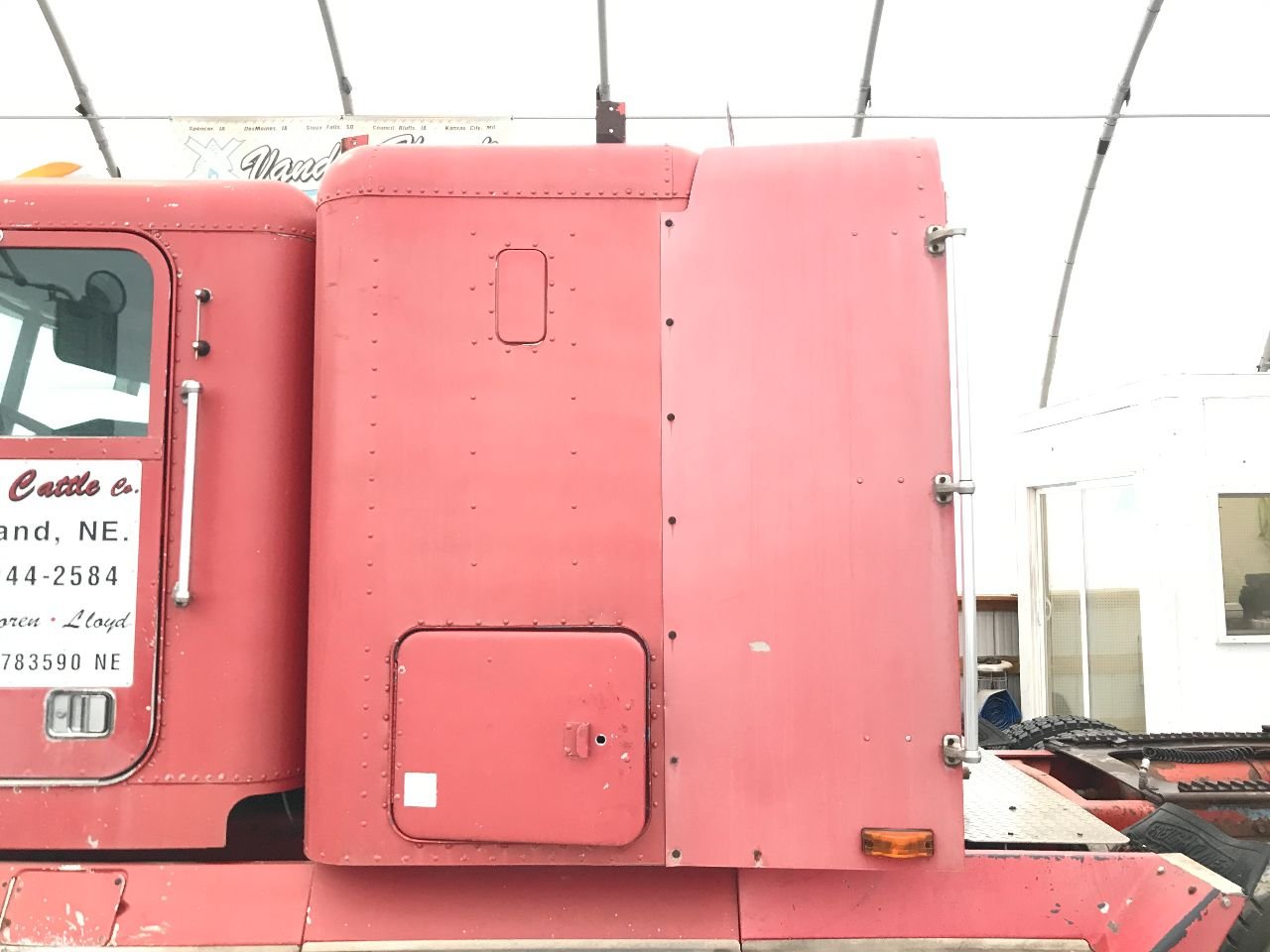 Freightliner FLD120 Cab Sleeper for Sale