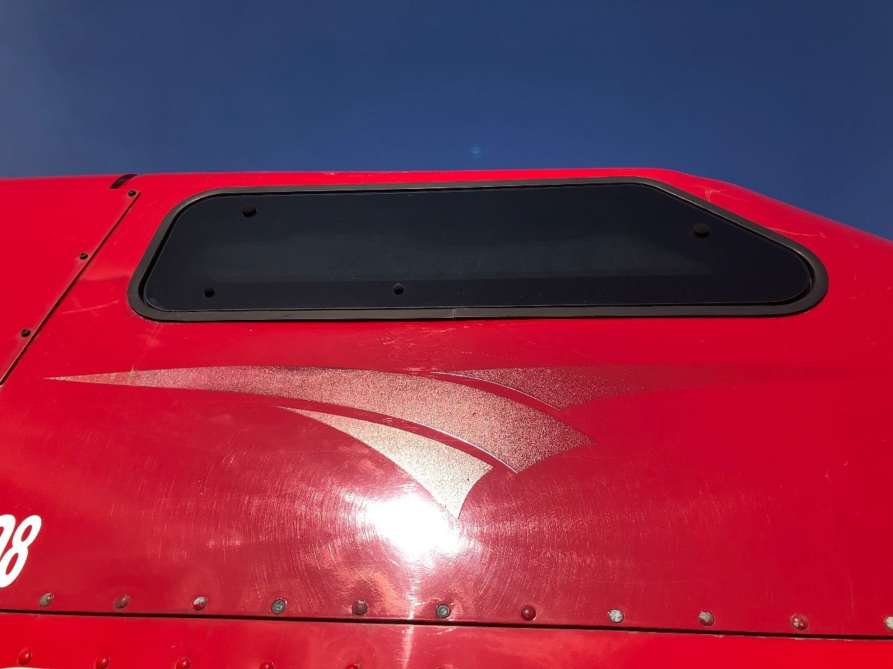 Kenworth T800 Window for Sale