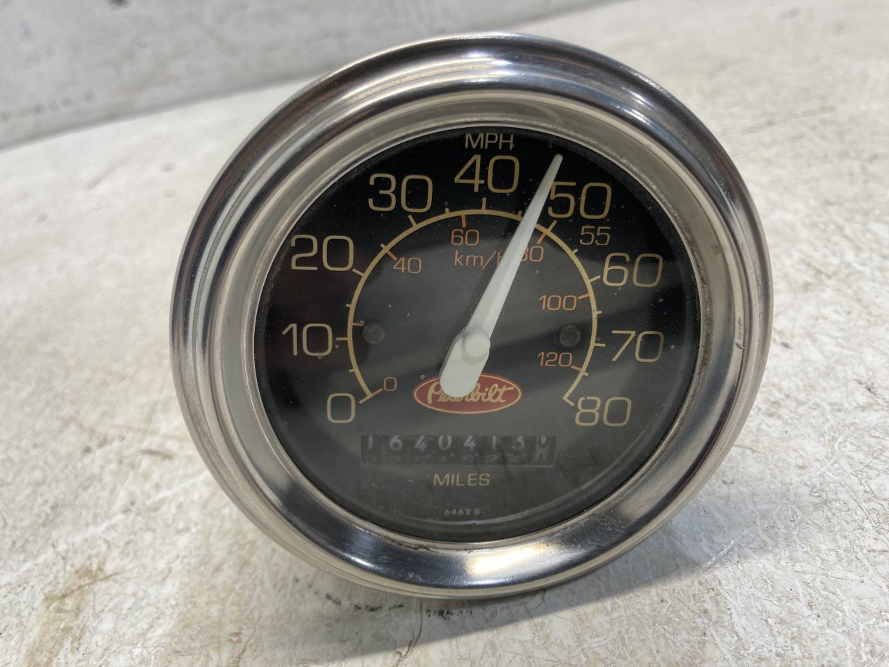 Peterbilt 379 Speedometer for Sale