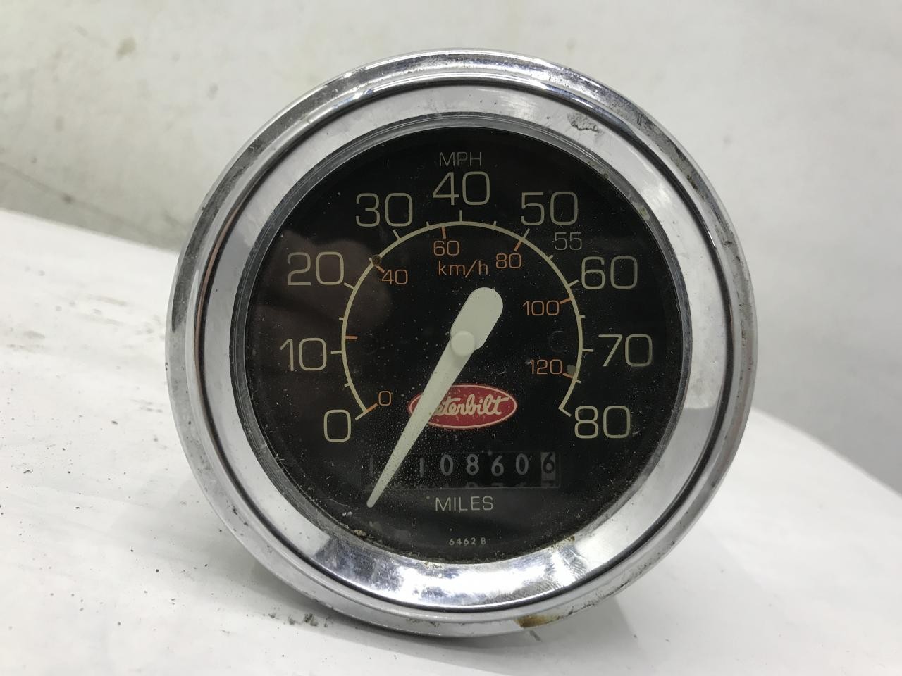17-03730-001 | Peterbilt 379 Speedometer for Sale