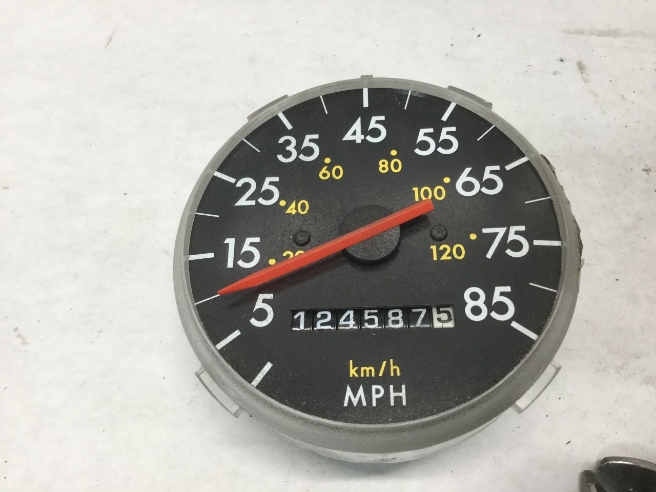 6805420106 | Freightliner FL70 Speedometer for Sale