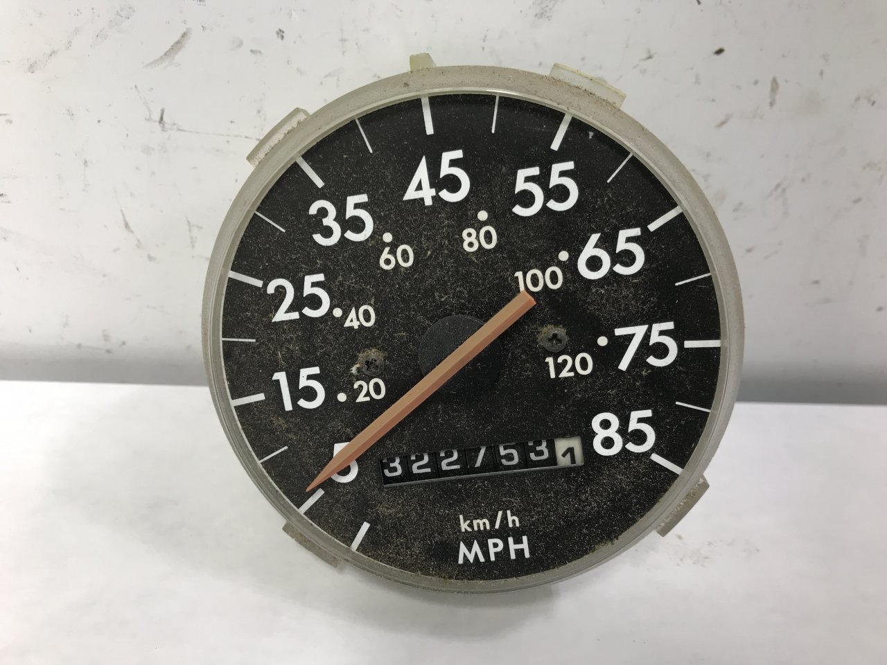 6805420108 | Freightliner FL70 Speedometer for Sale