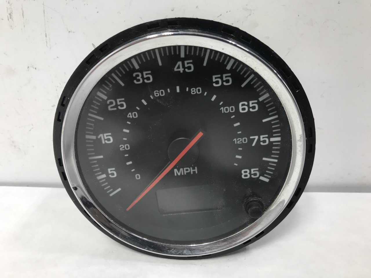 Q43-1157-1-100 | Kenworth T270 Speedometer for Sale