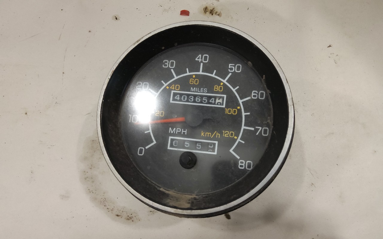 980B2 49734 | Kenworth T800 Speedometer for Sale