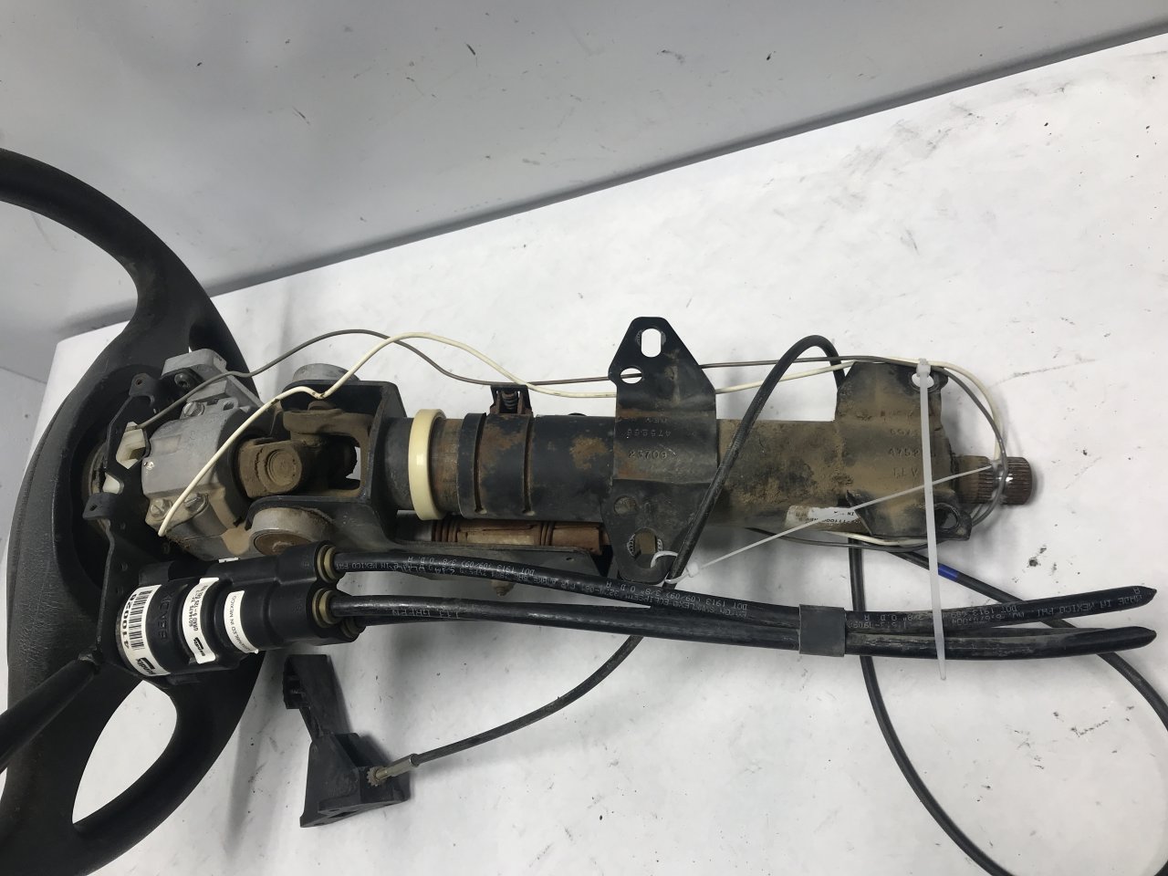 J19-6009-111000 | Peterbilt 386 Steering Column for Sale