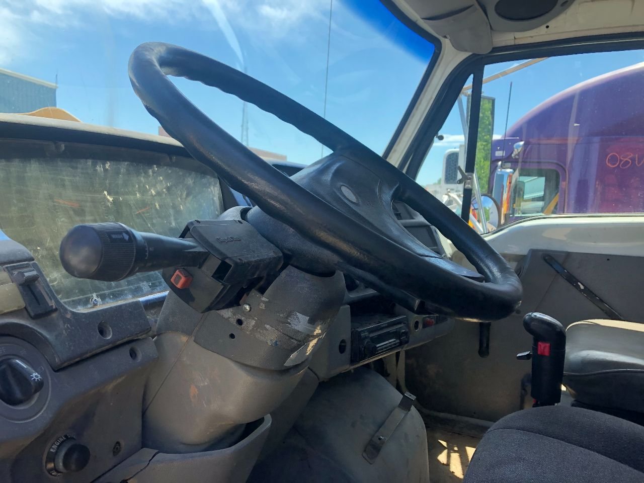 A14-13743-001 | Ford L9511 Steering Column for Sale