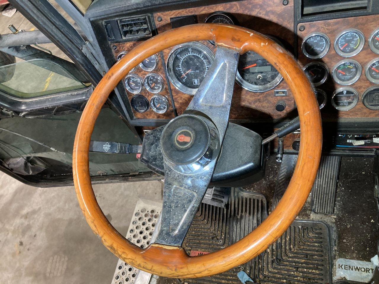 K254-311-2-111 | Kenworth T600 Steering Column for Sale