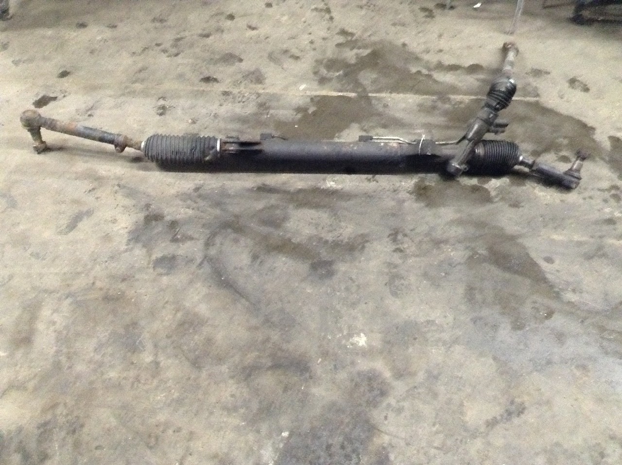 A14-17666-001 | Freightliner A14-17666-001 Steering Gear / Rack for Sale