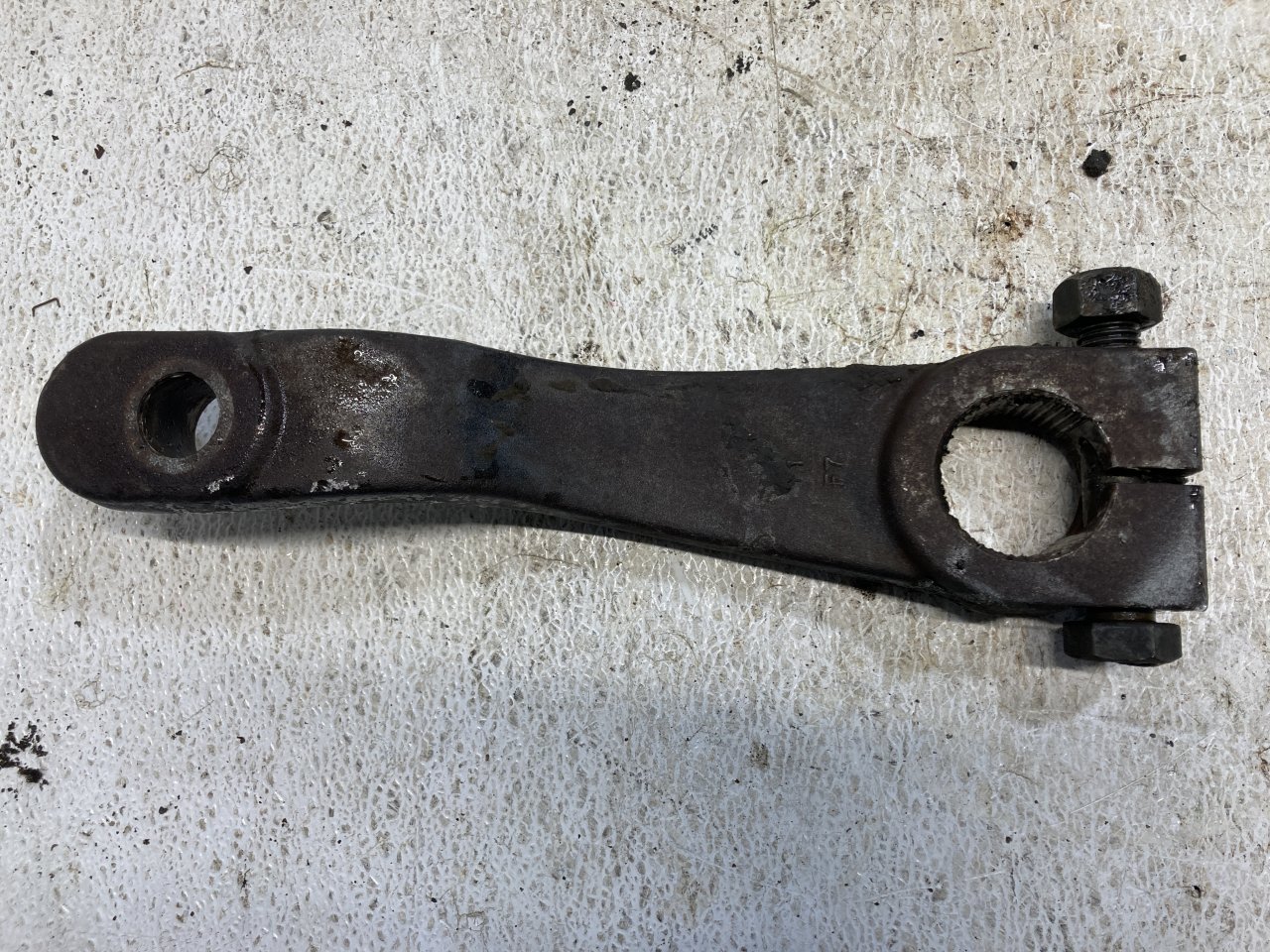 Ford LT8000 Steering (Pitman) Arm for Sale