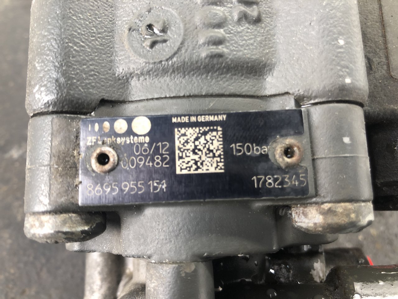 Paccar 1782345 Steering Pump for Sale