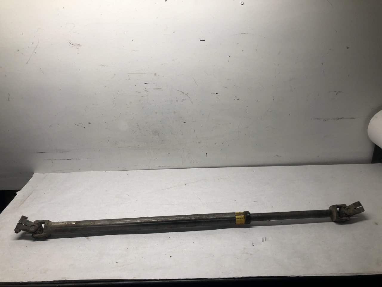 Freightliner 122SD Steering Shaft for Sale