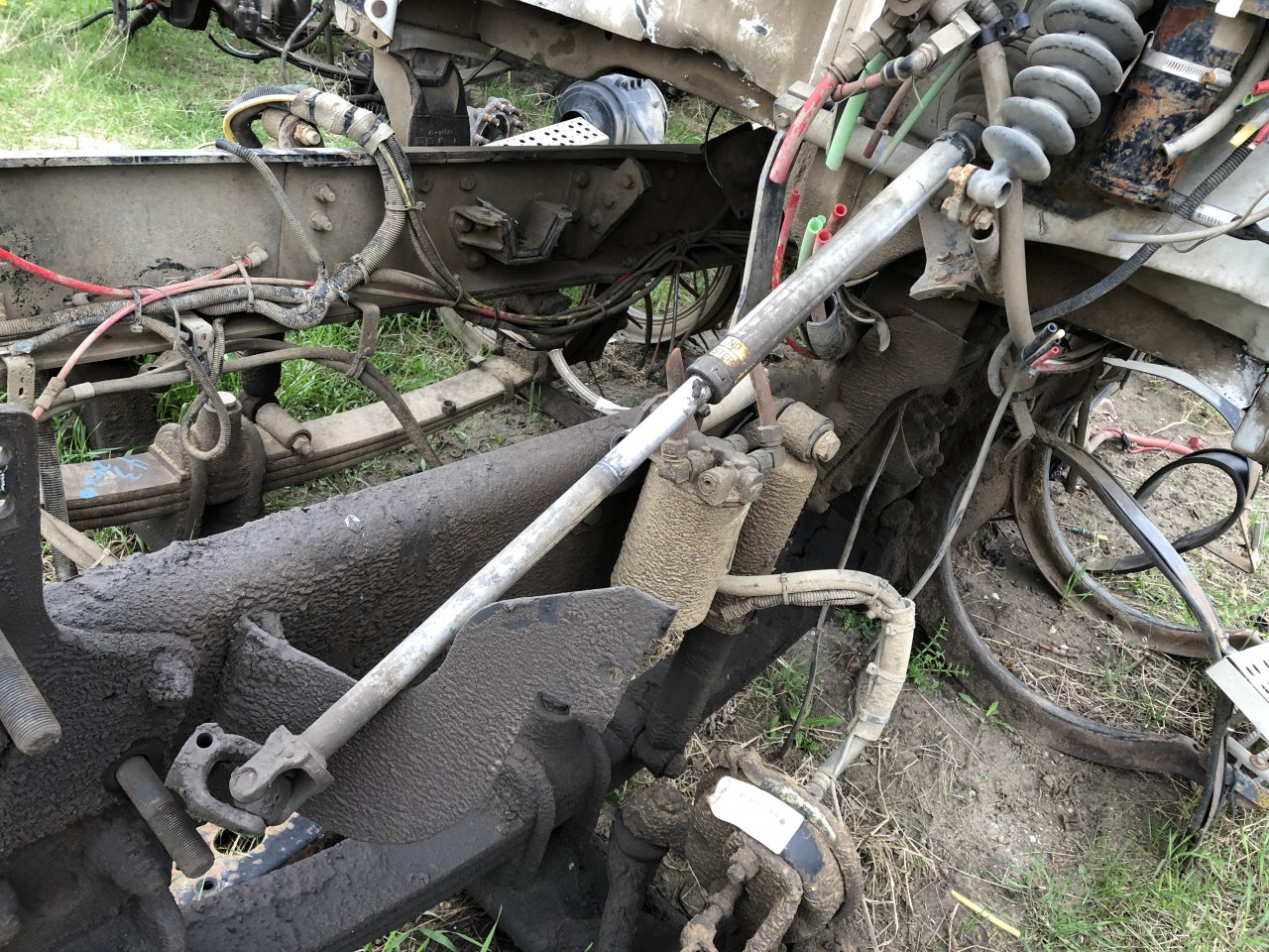 14-18370-008 | Freightliner FL112 Steering Shaft for Sale