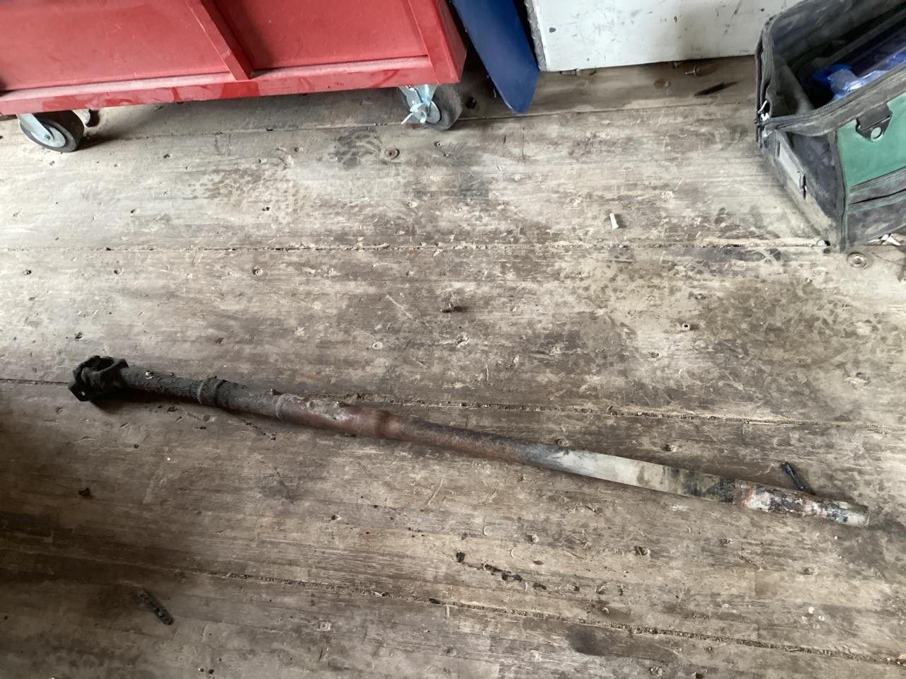 Ford LT9000 Steering Shaft for Sale