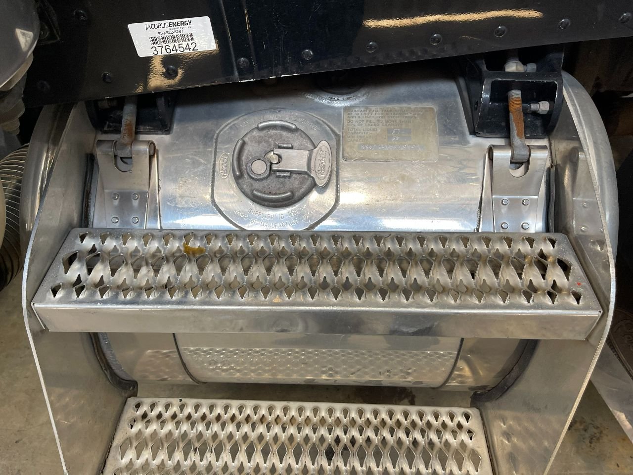 Peterbilt 335 Step (Frame, Fuel Tank, Faring) for Sale