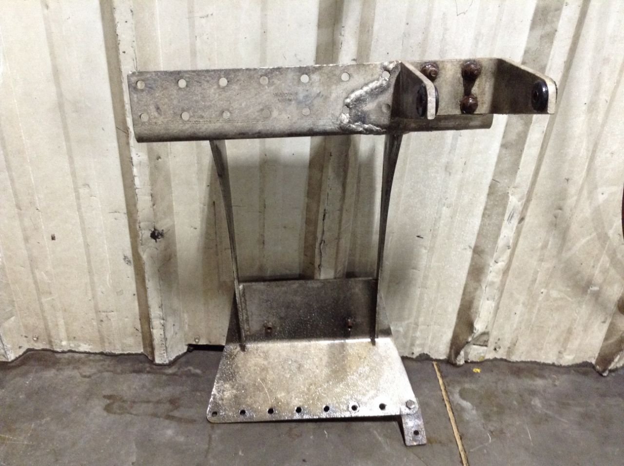 15-05986 | Peterbilt 377 Step (Frame, Fuel Tank, Faring) for Sale