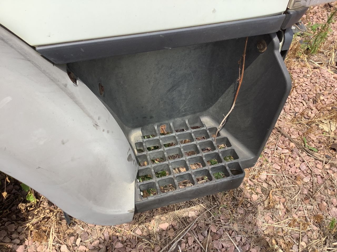 International CF600 Step (Frame, Fuel Tank, Faring) for Sale