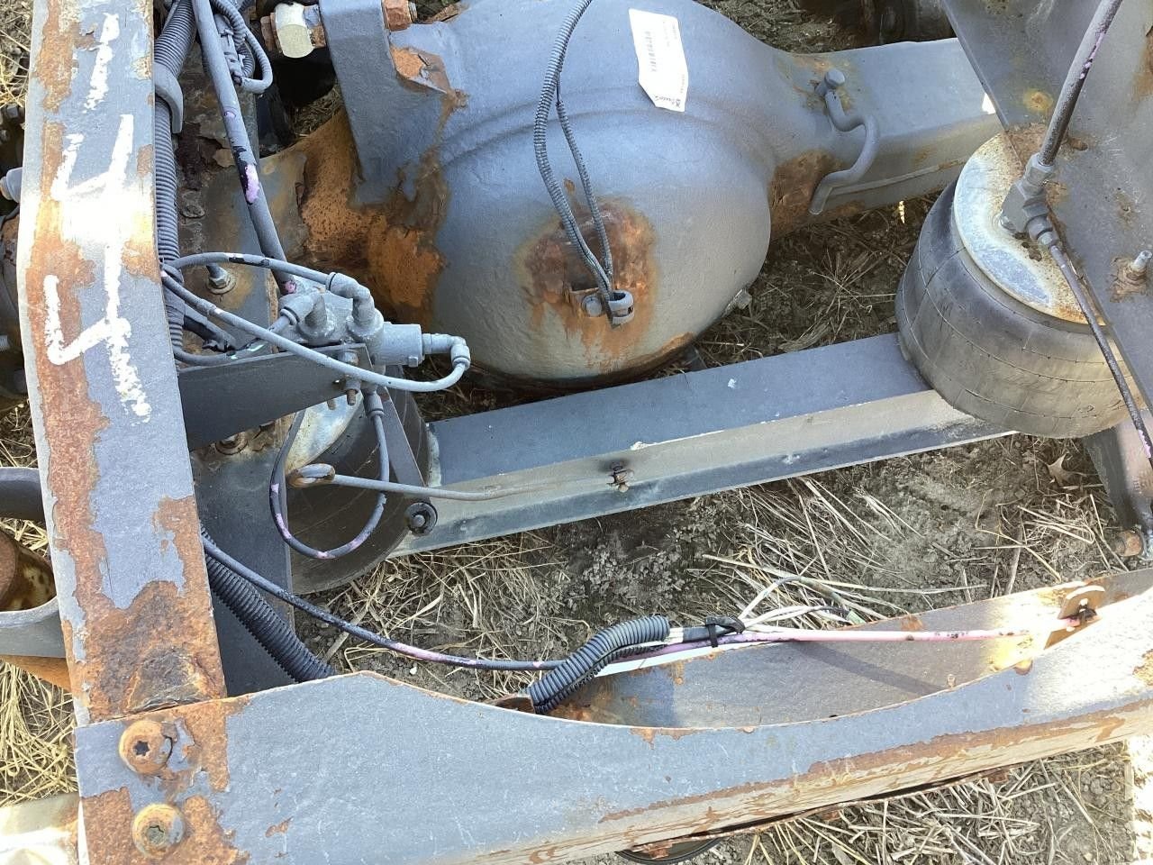 Peterbilt 379 Suspension Air Spring Pedestal for Sale