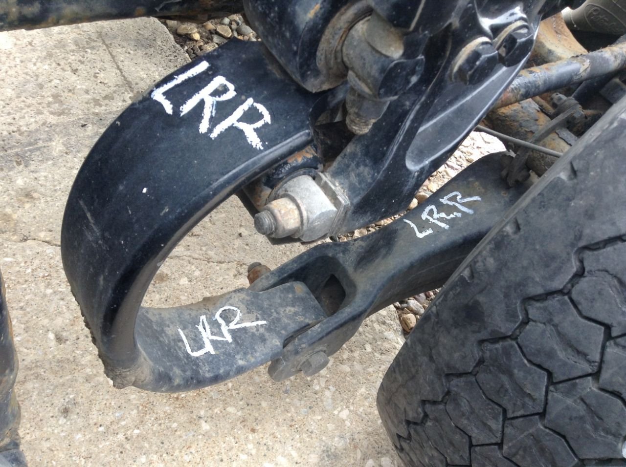 C07-6003 | Peterbilt 587 Suspension Air Spring Pedestal for Sale