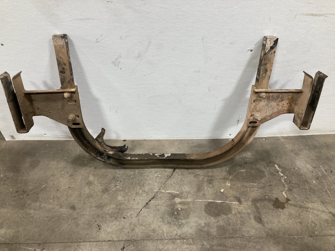 01-46365 | Peterbilt 378 Suspension Crossmember/K-Frame for Sale