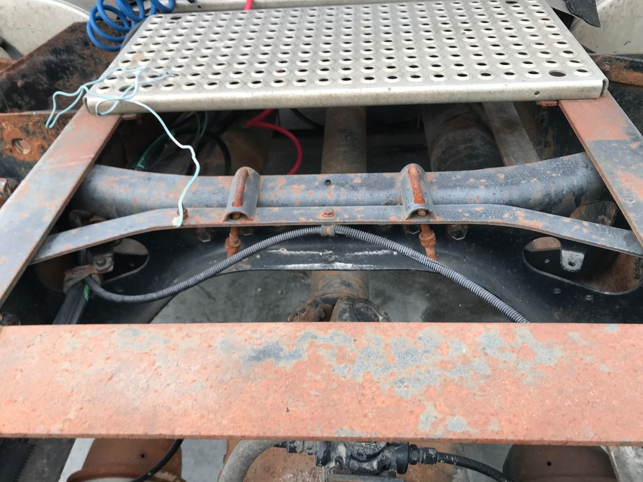 International 8300 Suspension Crossmember/K-Frame for Sale