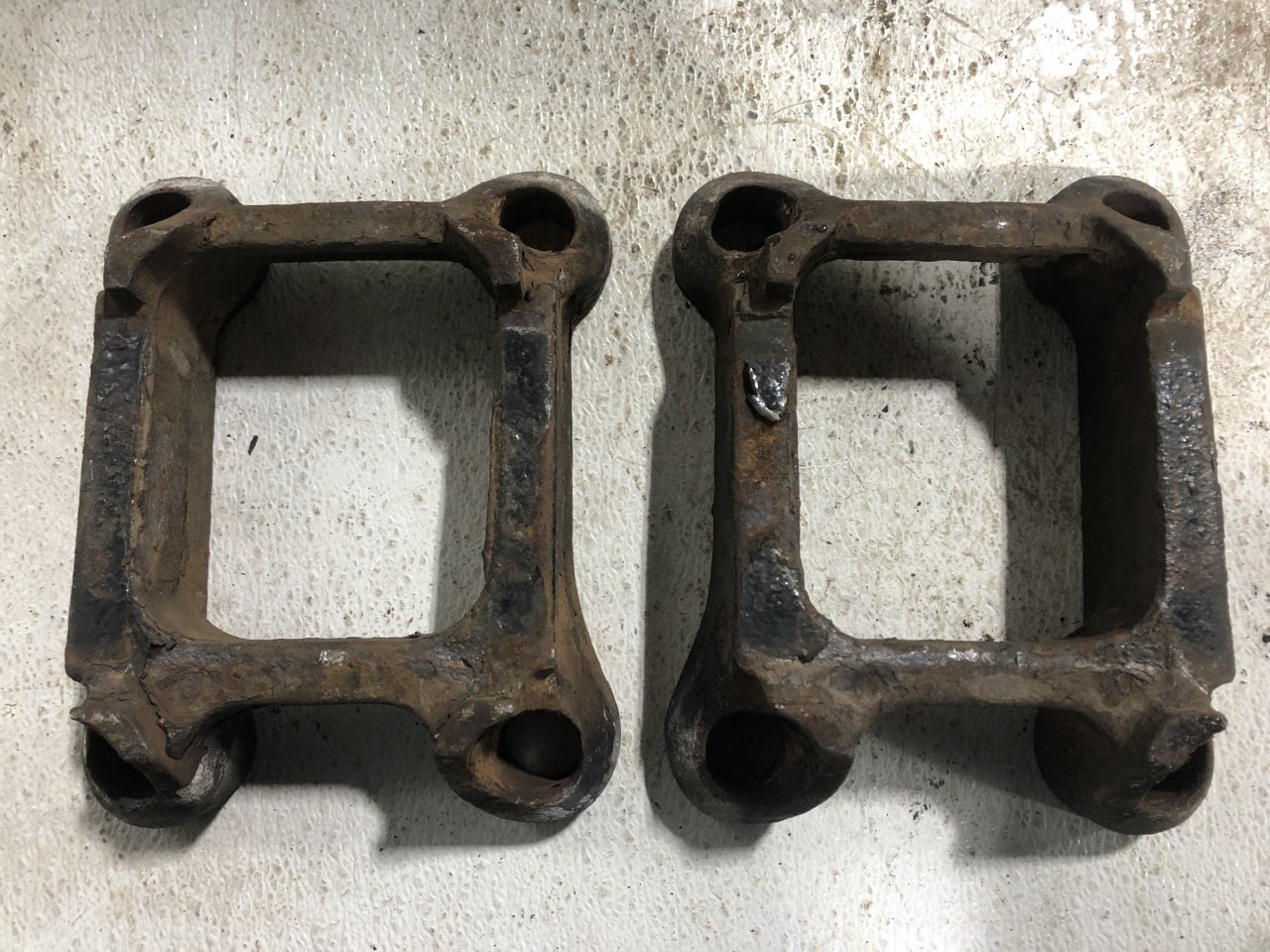 03-04901 | Peterbilt 385 Miscellaneous Suspension Part for Sale