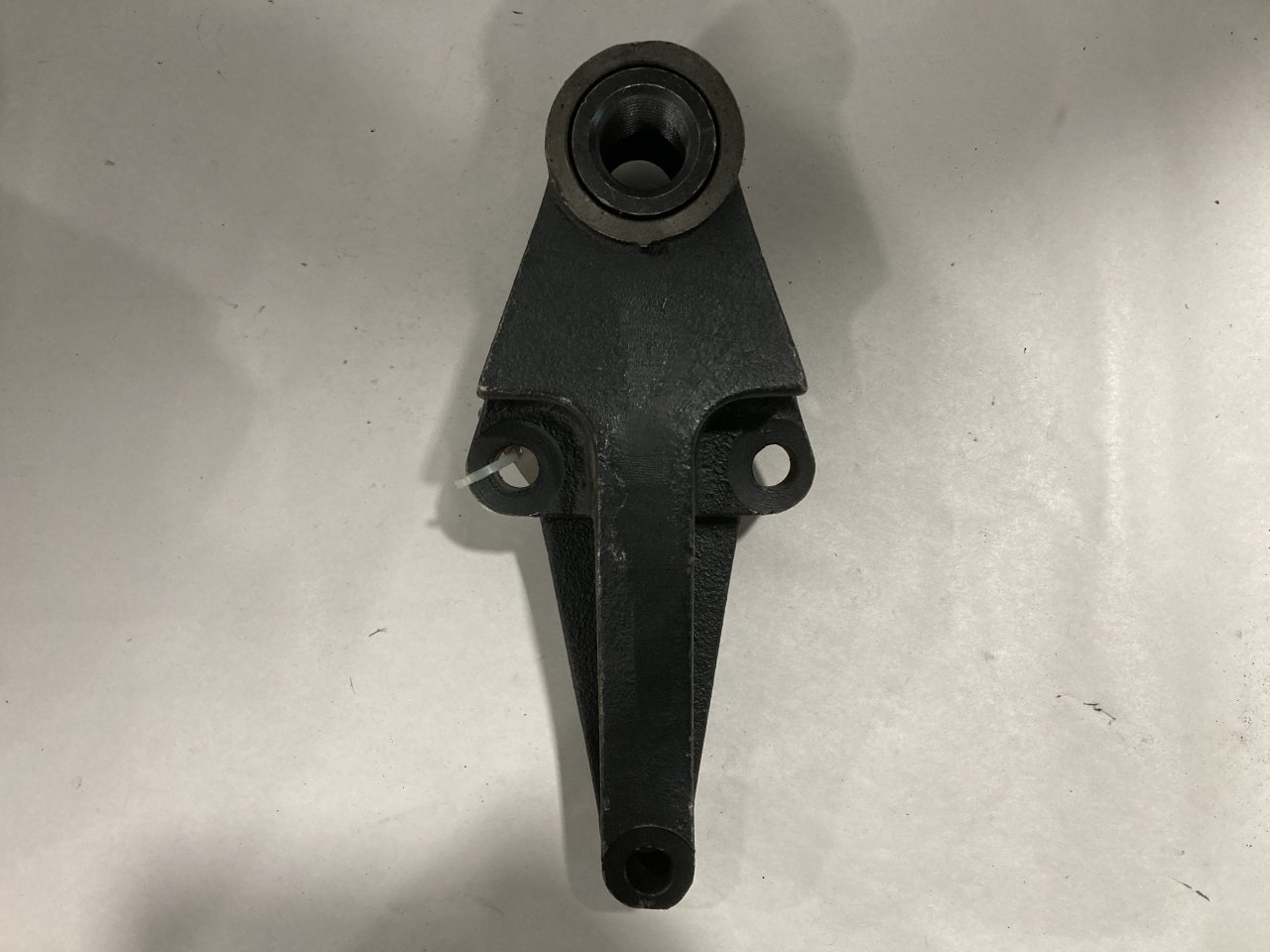 M1815 | Peterbilt 348 Suspension Spring Hanger for Sale