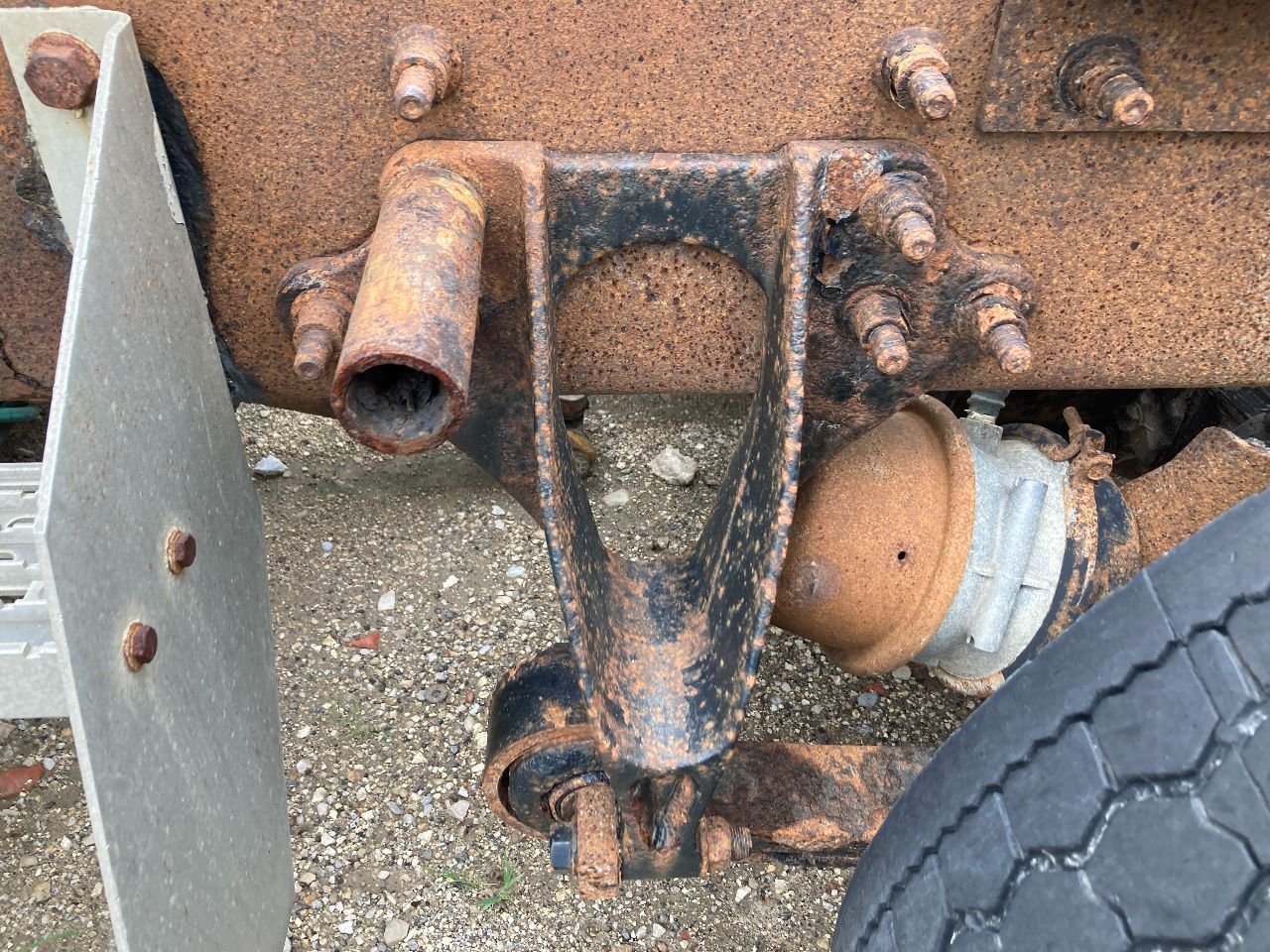 121M1729 | Meritor RP20145 Axle Housing for Sale