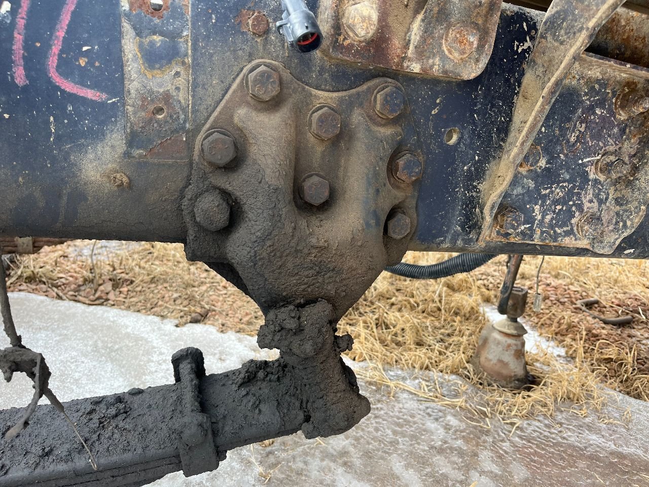 Ford LT9000 Suspension Spring Hanger for Sale
