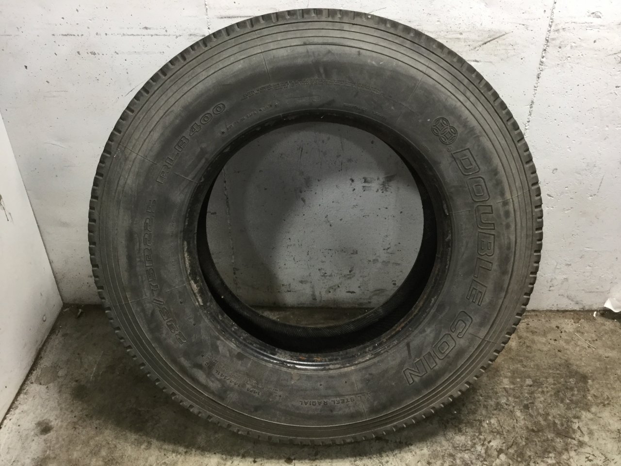 Spartan MONARCH Tire for Sale