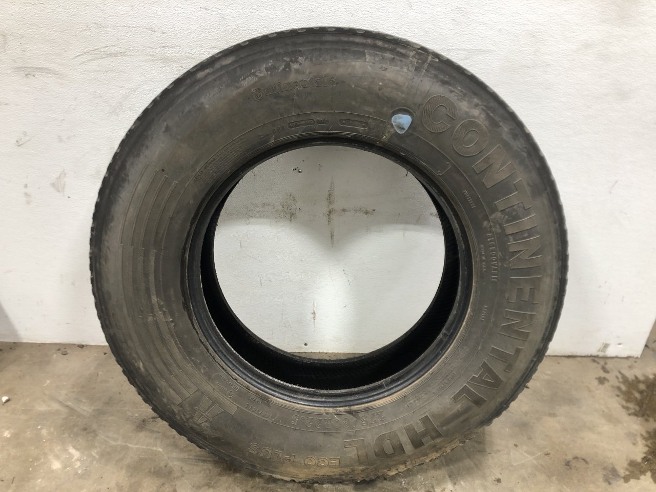 HDL ECO PLUS | Freightliner COLUMBIA 120 Tire for Sale