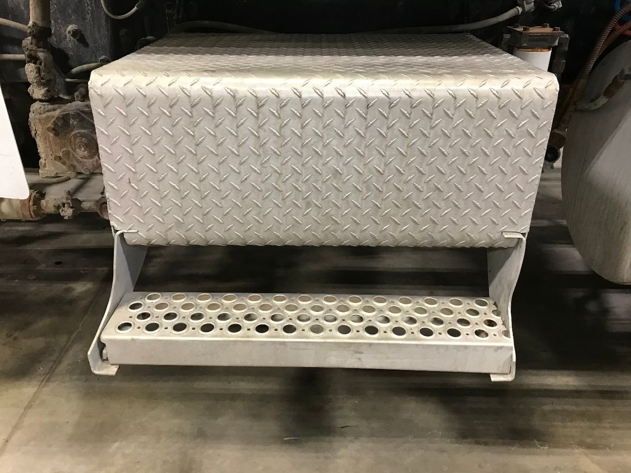 Freightliner FLC120 Tool Box for Sale