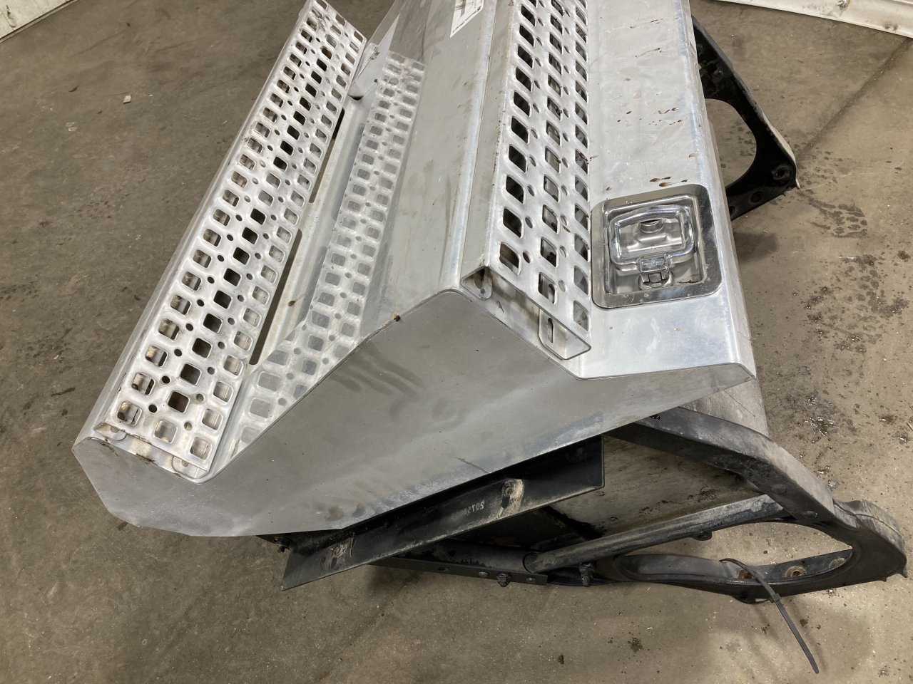 Volvo VT Tool Box for Sale