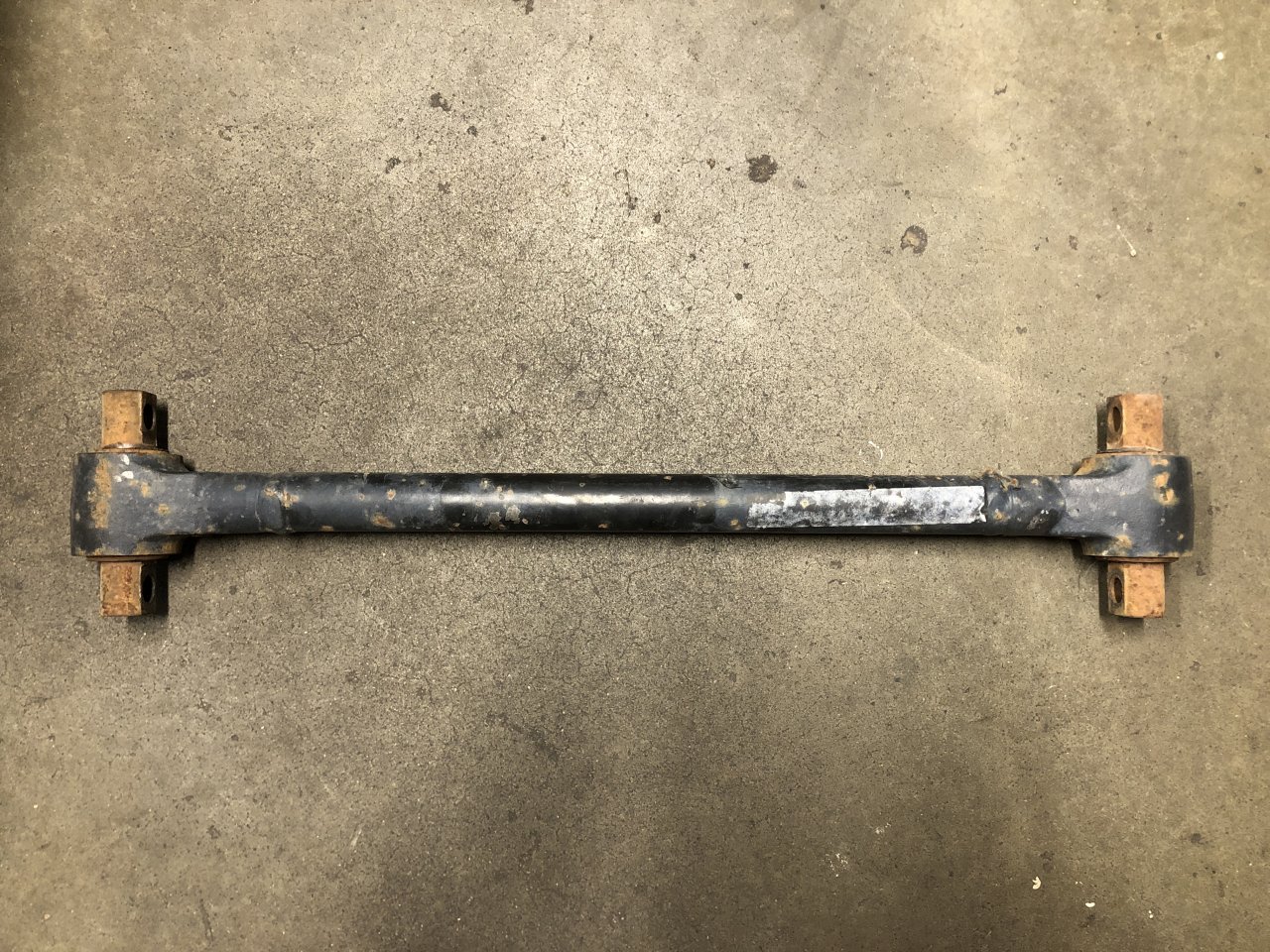 Peterbilt 387 Torque Rod for Sale