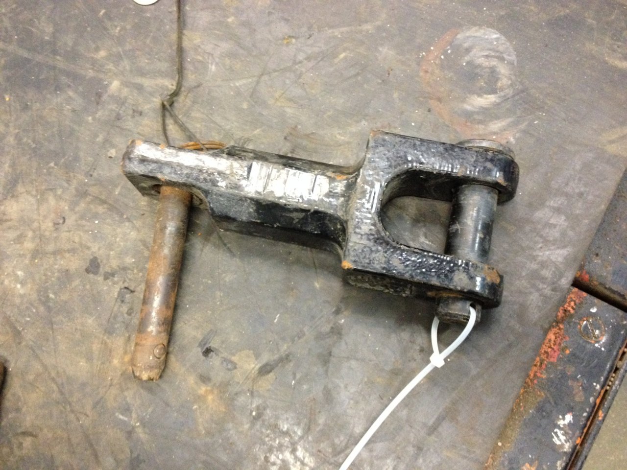 14264AA | Peterbilt 388 Tow Hook for Sale