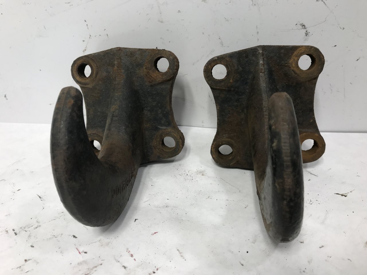 3578210C1 | International 4200 Tow Hook for Sale