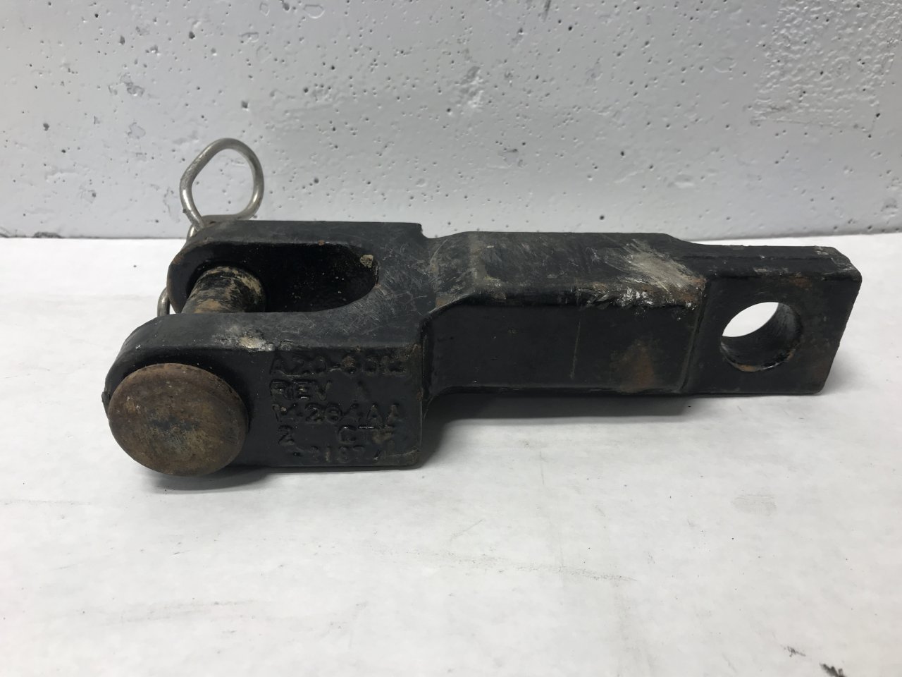 A20-6013 | Peterbilt 579 Tow Hook for Sale