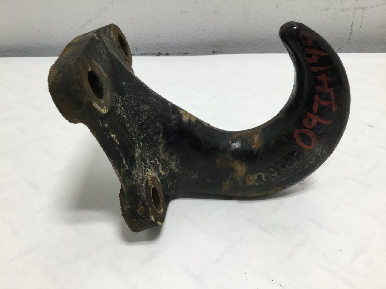 3578210C1 | International DURASTAR (4300) Tow Hook for Sale