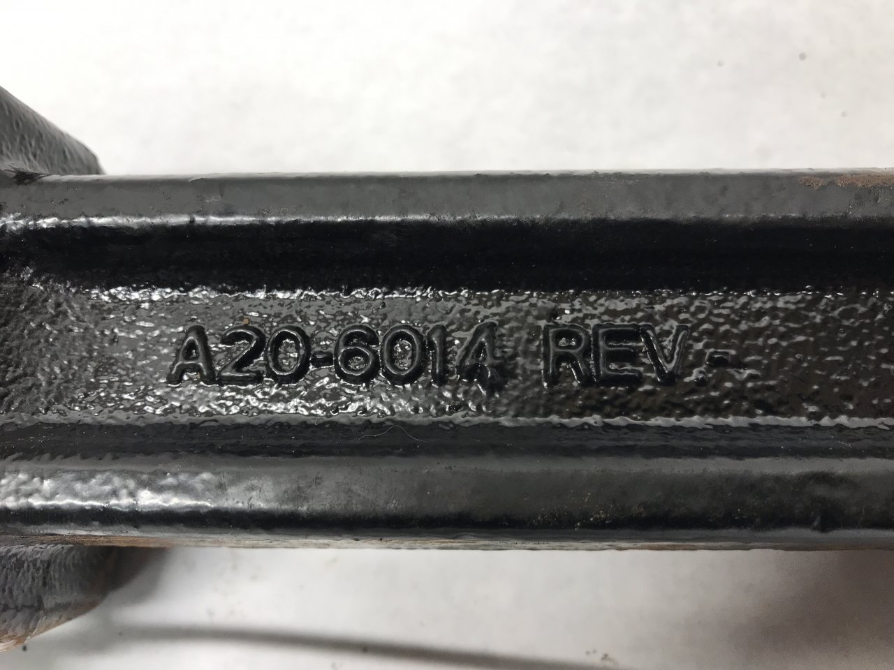 A20-6014 | Kenworth T880 Tow Hook for Sale
