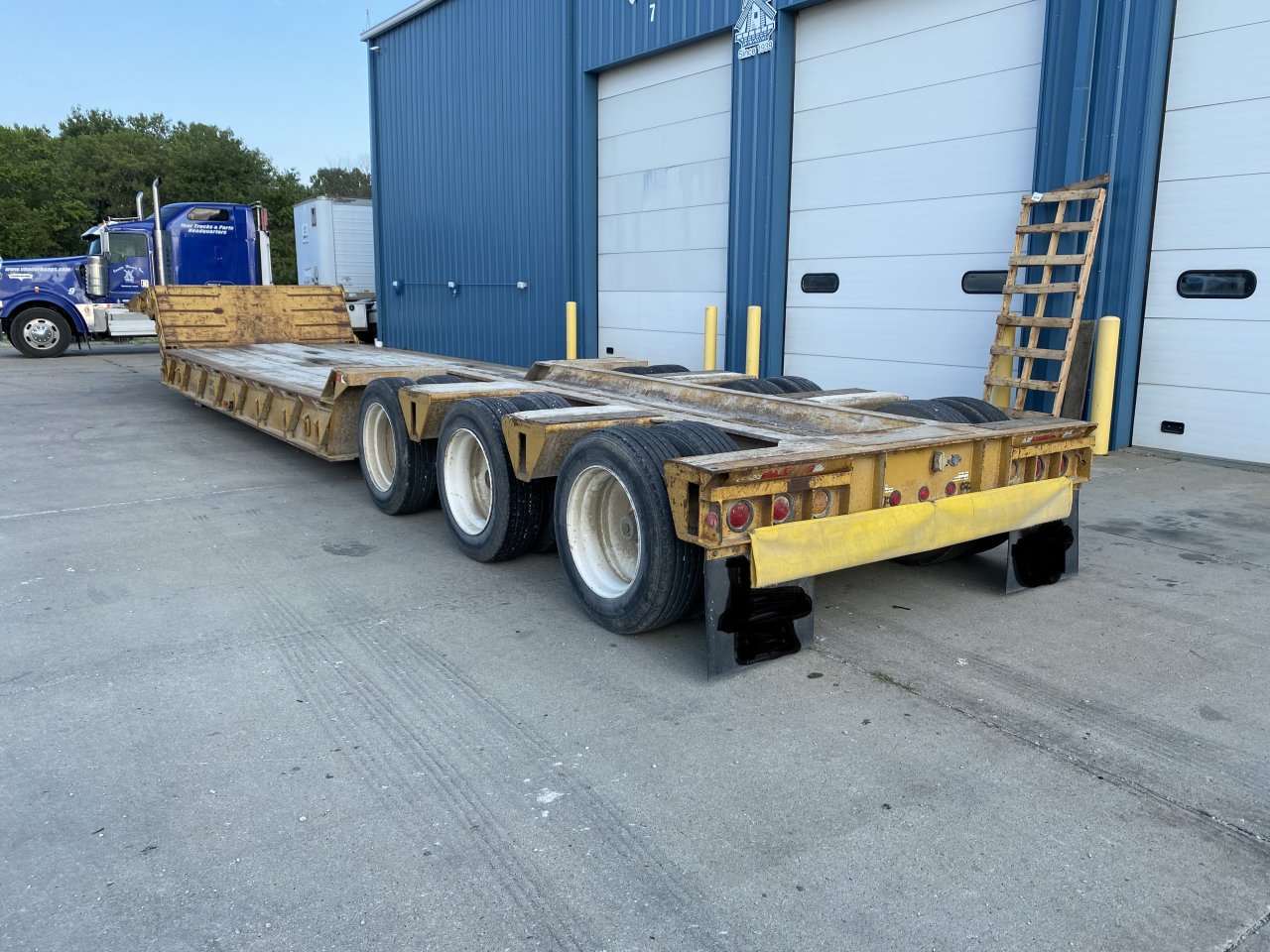 Load King Detach/Lowboy Trailer for Sale