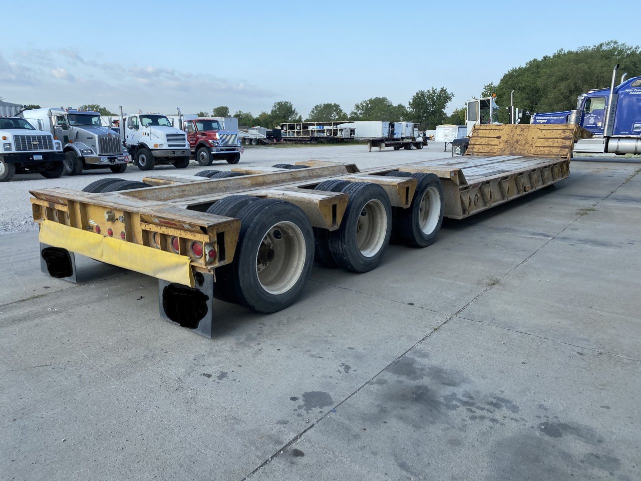 Load King Detach/Lowboy Trailer for Sale