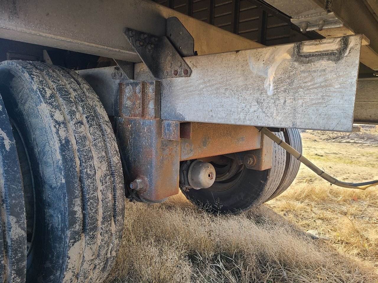 Timpte 40' AIR Trailer Axle for Sale