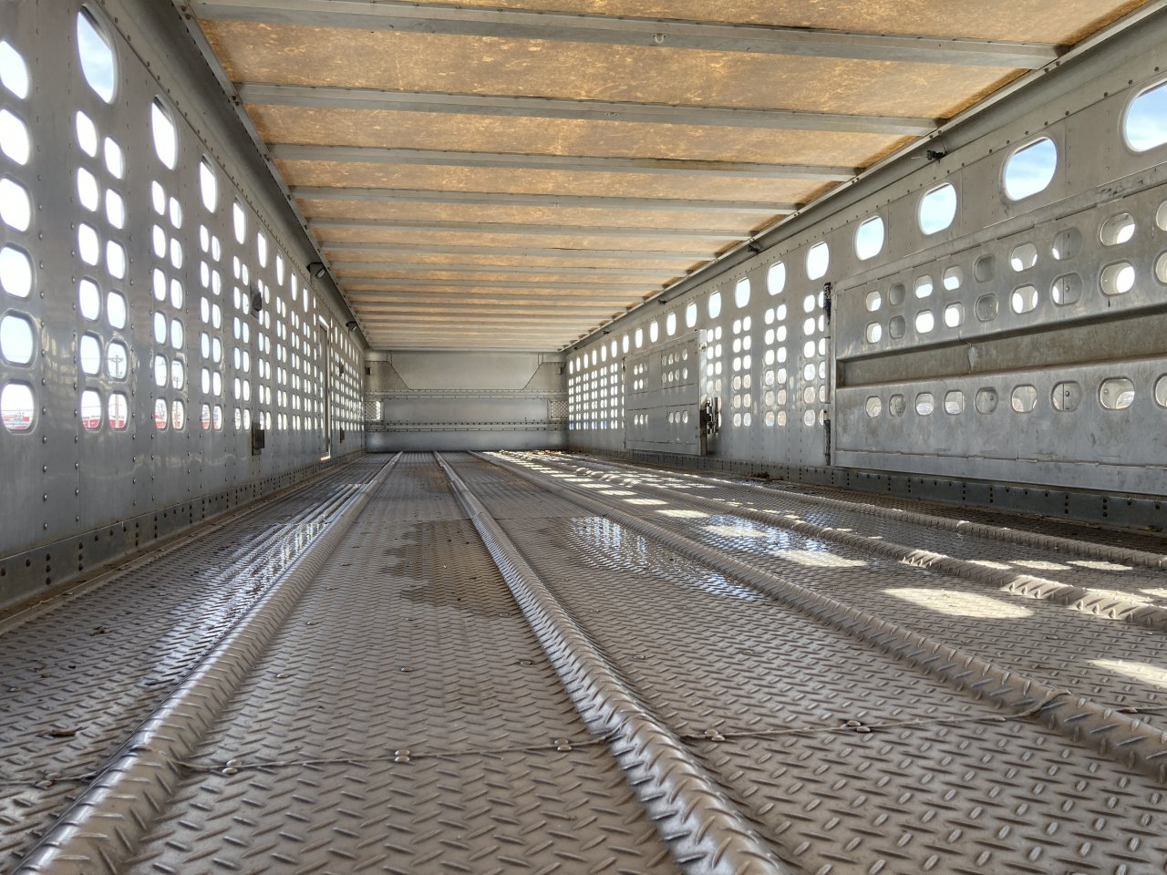 Wilson LIVESTOCKTRAILER Trailer for Sale