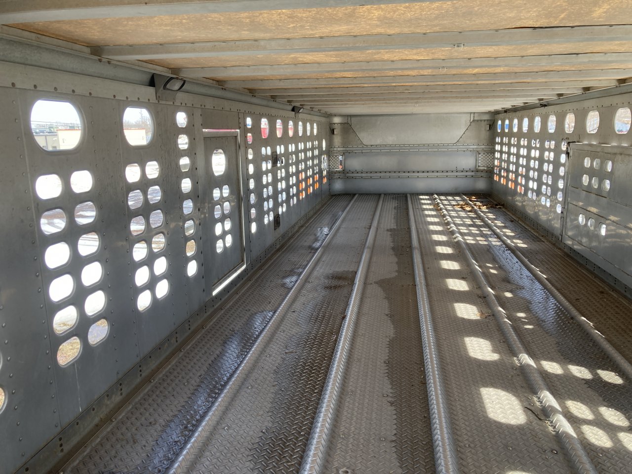 Wilson LIVESTOCKTRAILER Trailer for Sale