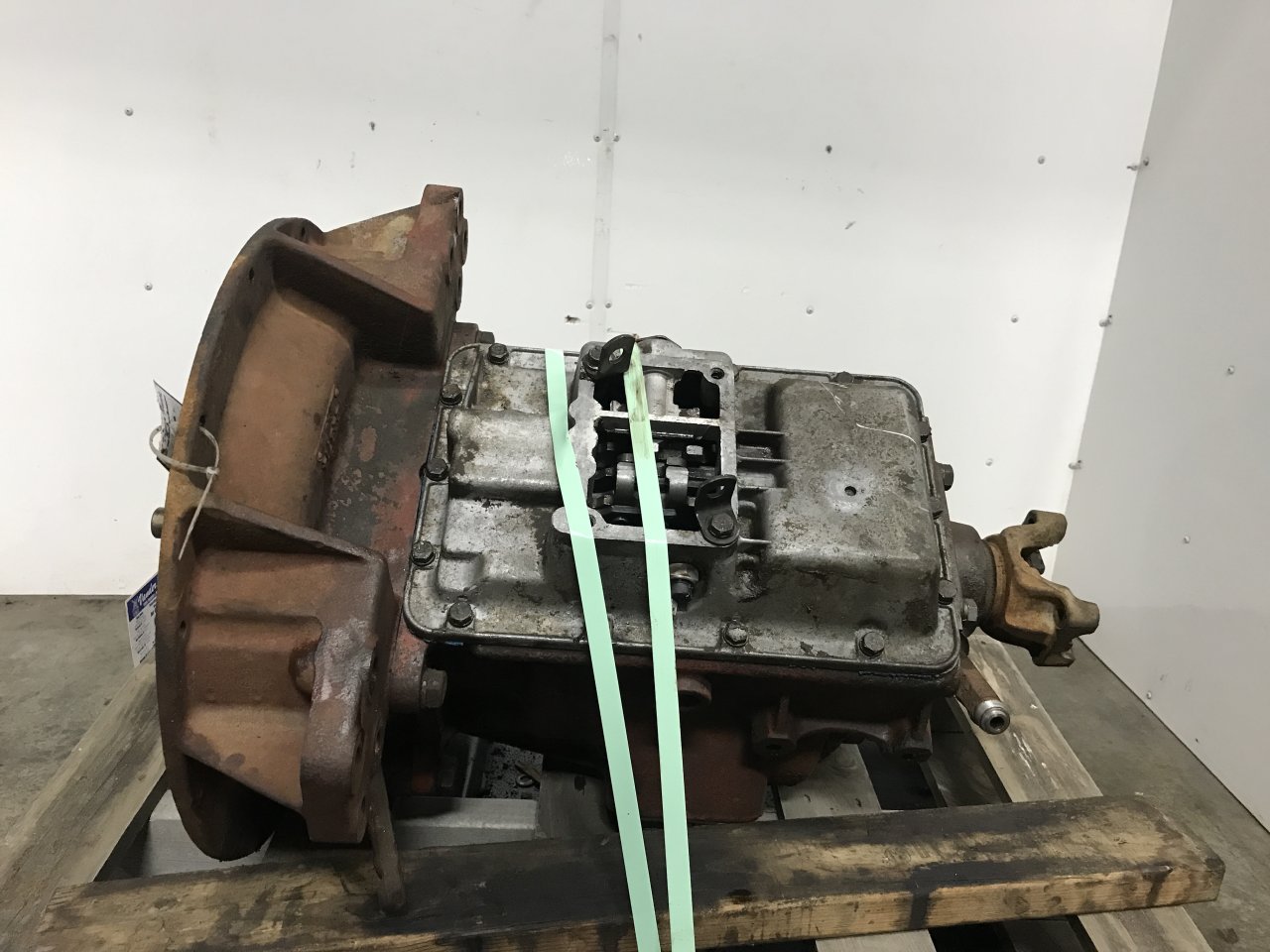 Clark 390V Transmission for Sale