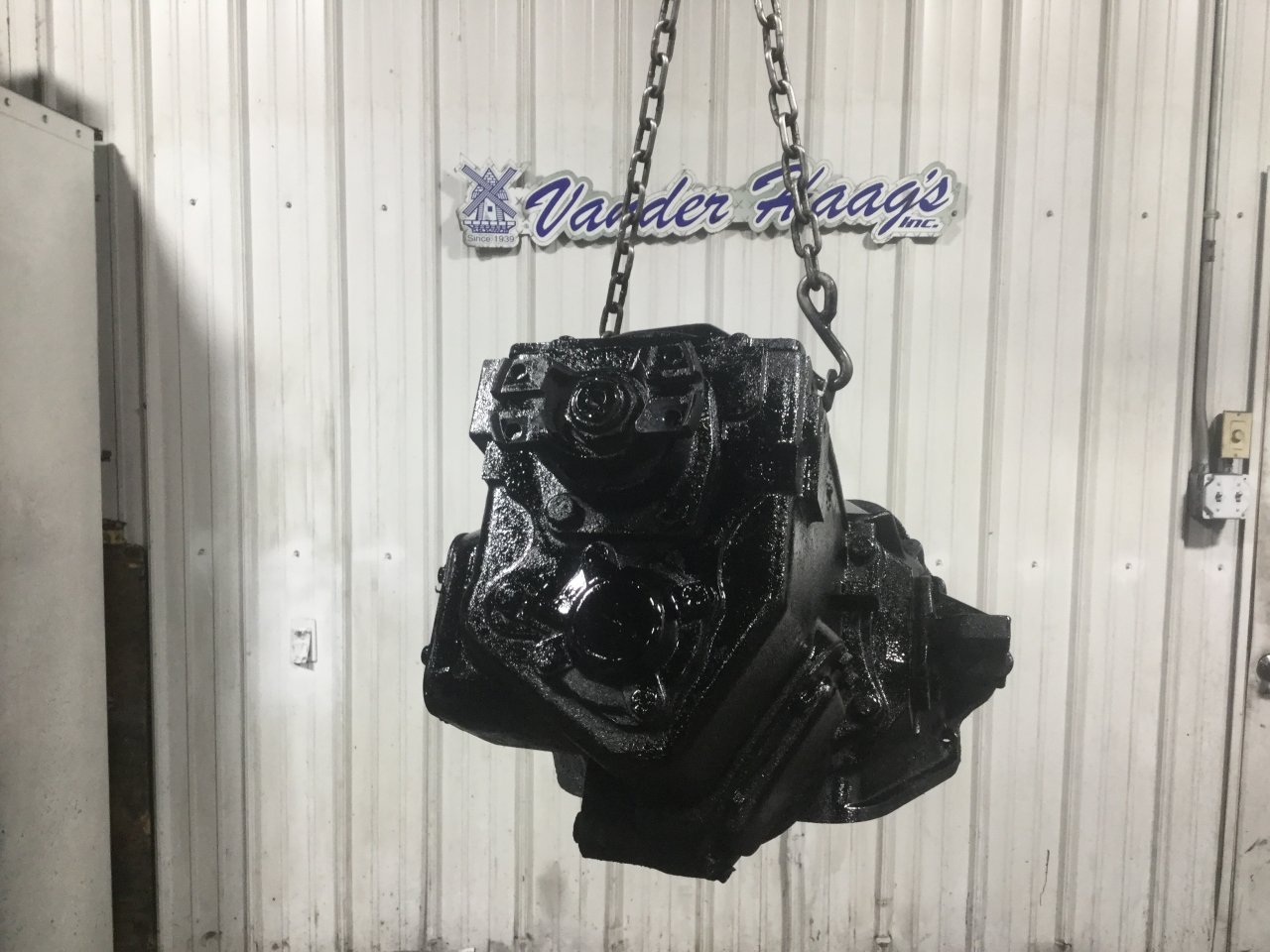 Spicer 5652 Transmission for Sale