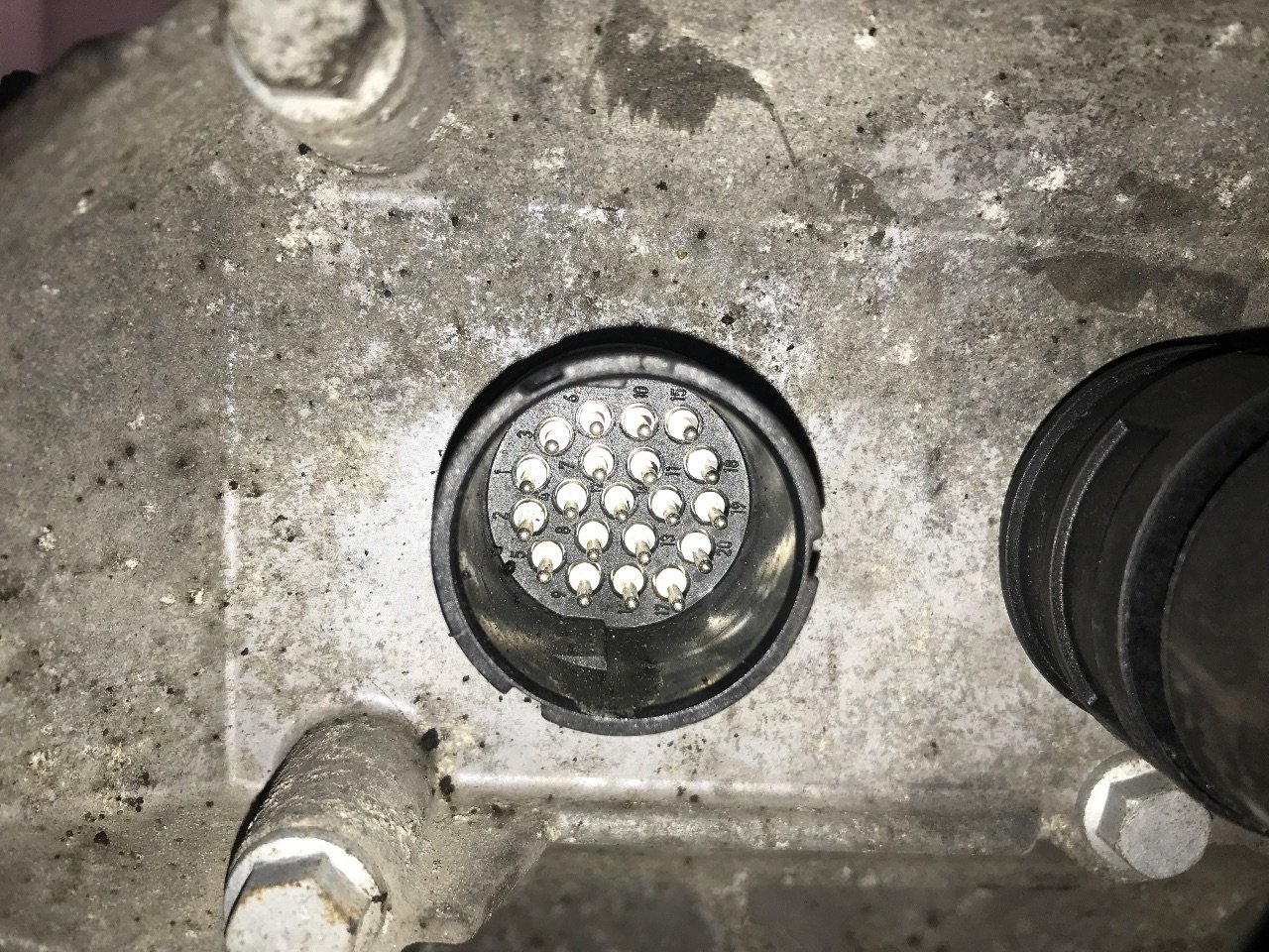 AT2612D | Mack TMD12AD Transmission for Sale