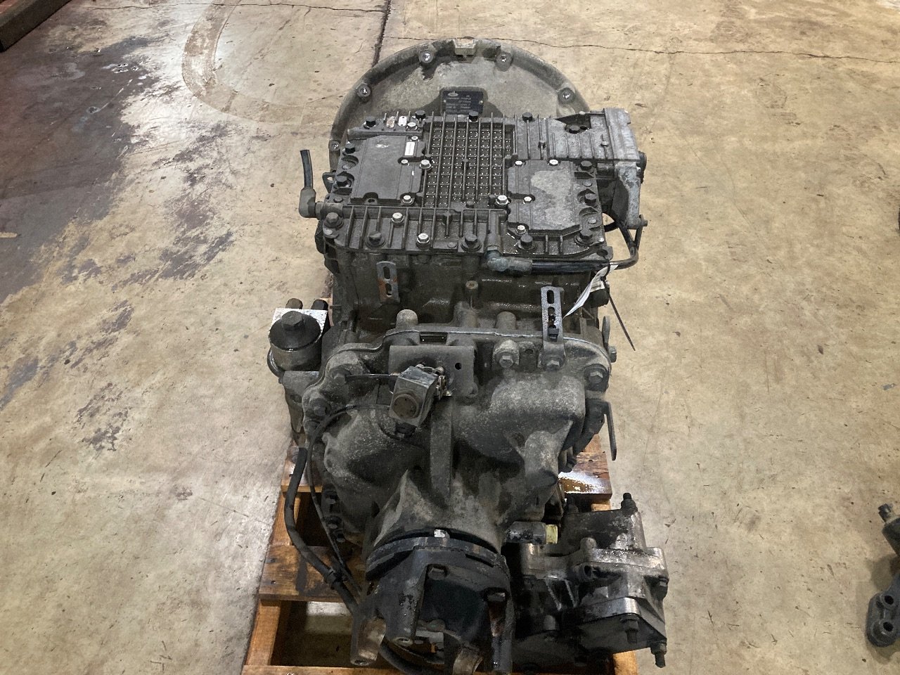Mack T2060 Transmission for Sale