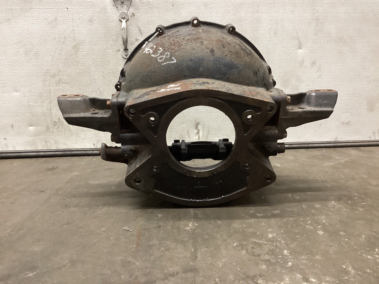 Eaton FS5205A Clutch Housing for Sale