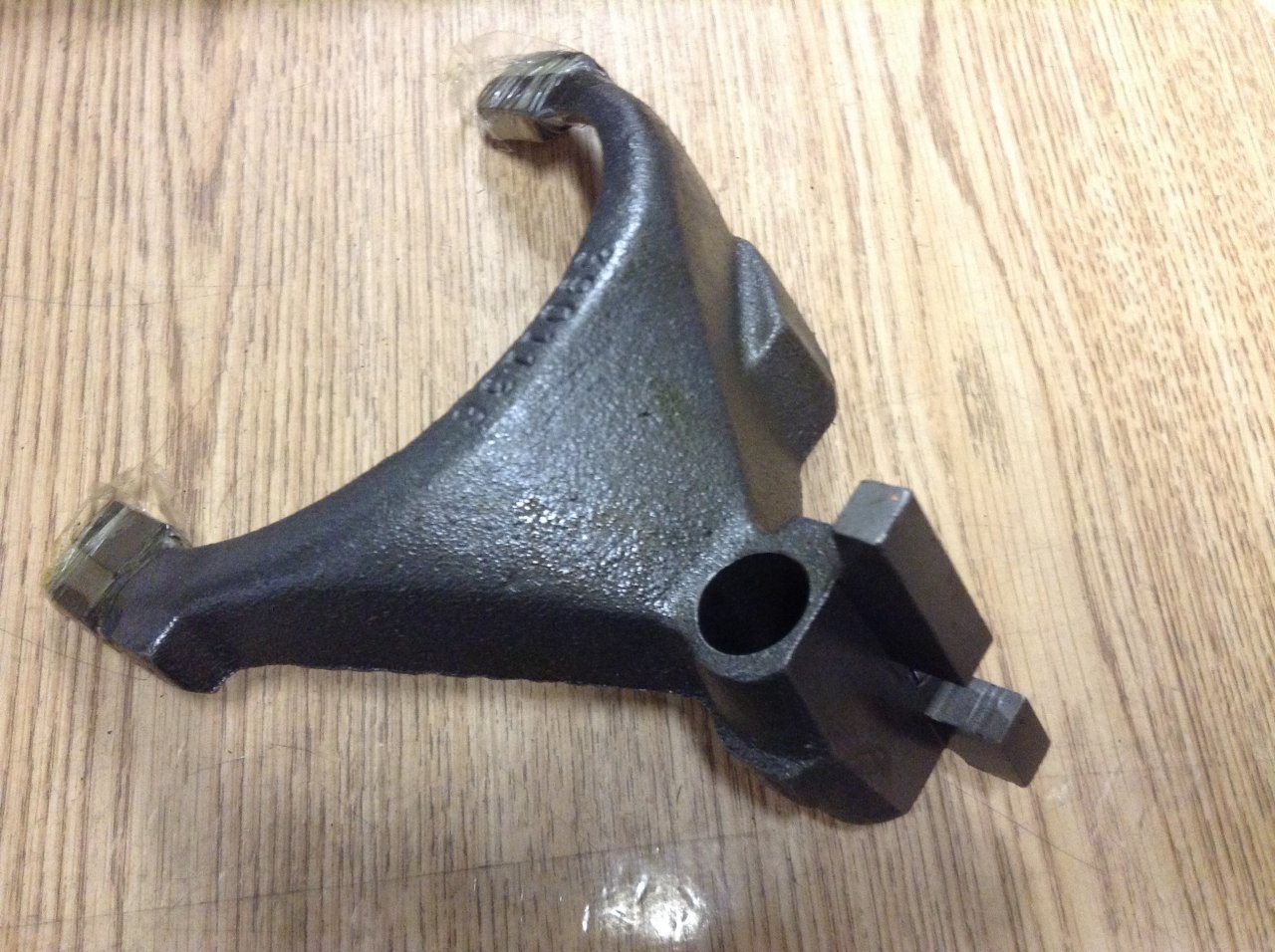 WT304-22A | GM CH465 Transmission Fork for Sale